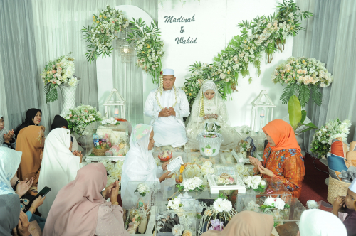 Website Pernikahan Muhammad Abdul Wahid dan Siti Noormadinah